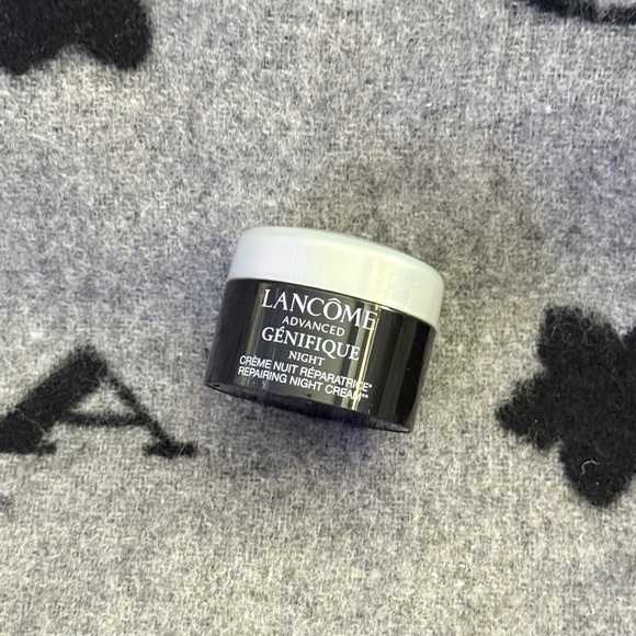 Lancome | Skincare | Lancome Advanced Gnifique Night Cream Sample 5ml ...